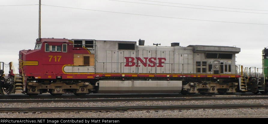 BNSF 717